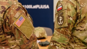 Polska chce nowej stałej bazy USA. Kosiniak-Kamysz przekazał propozycję ...